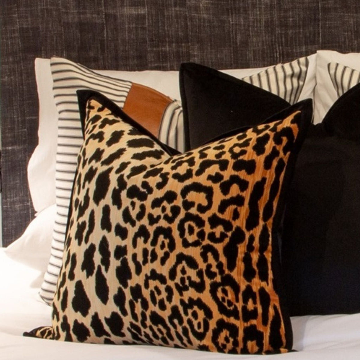 Scatter Covers – Halogen HOME